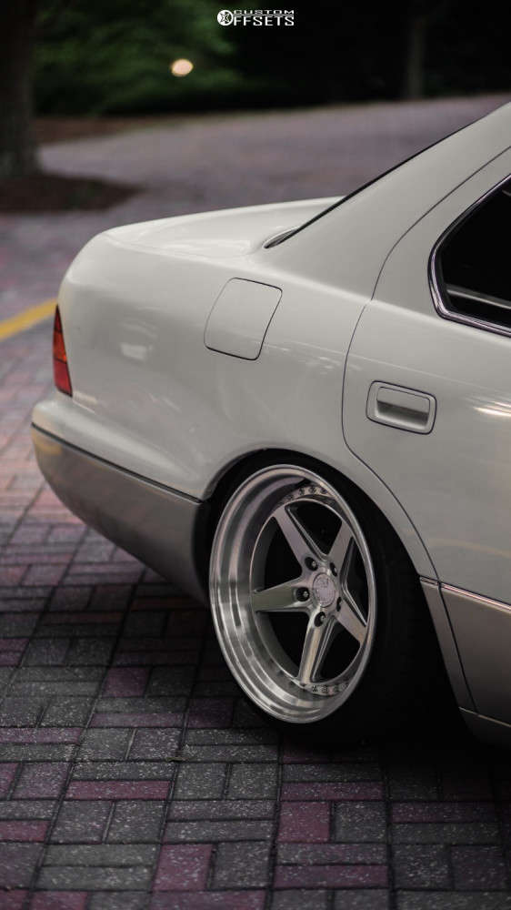 1999 Lexus LS400 with 18x9.5 22 Aodhan Ds05 and 215/35R18 Achilles Atr ...