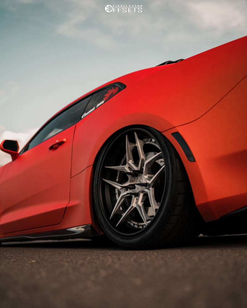 2018 Chevrolet Camaro with 20x10 25 Rohana RFG5 and 275/35R20 Nitto ...