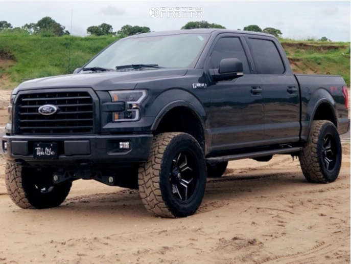 2016 Ford F-150 with 20x10 -18 Fuel Avenger and 35/12.5R20 Toyo Tires ...