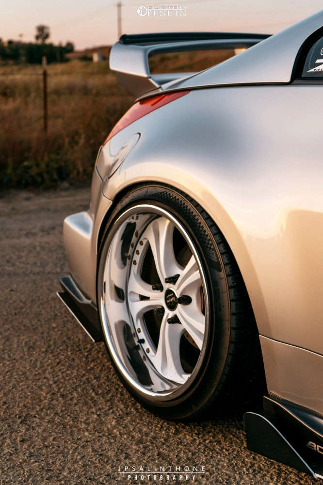 2008 Nissan 350Z with 19x10 15 Weds Cerberus and 245/35R19 Nankang NS ...