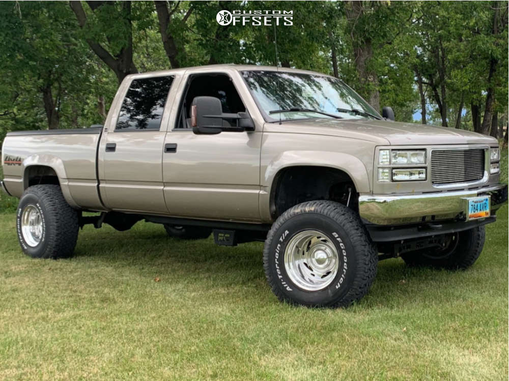 2000 GMC K2500 with 16.5x12 -51 Weld Racing Scorpio and 35/12.5R16.5 ...