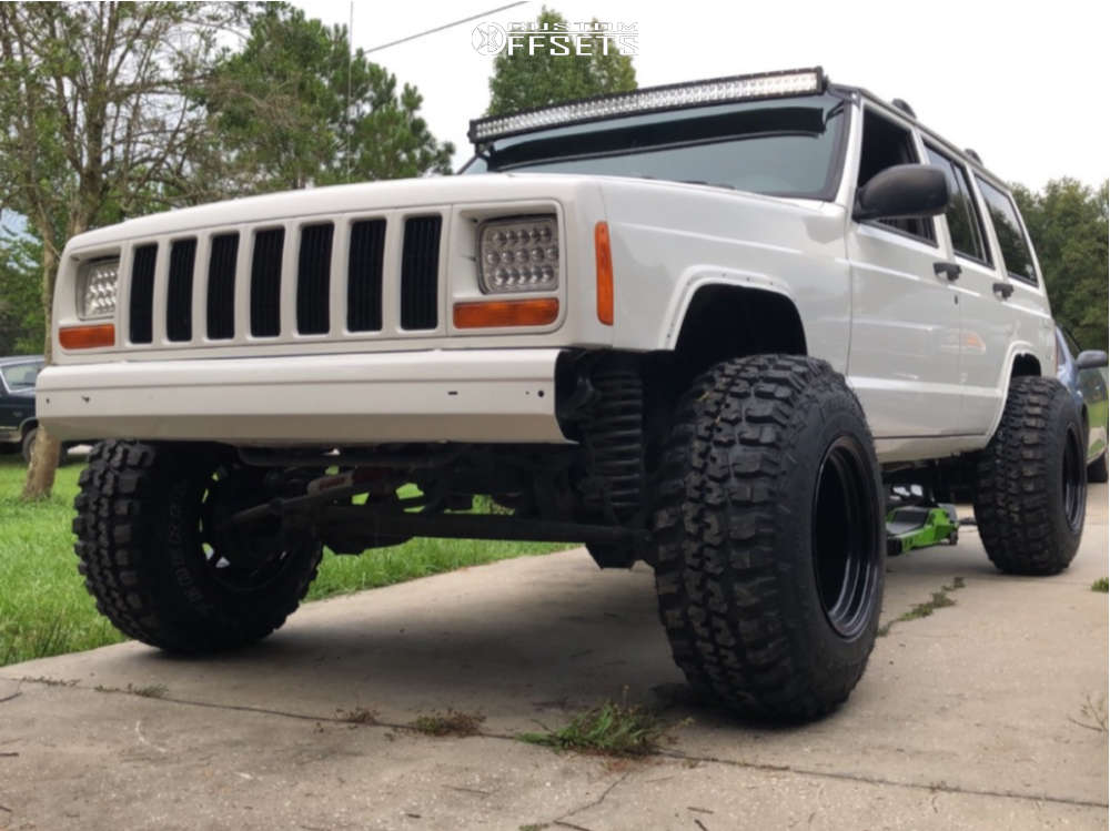 2000 Jeep Cherokee with 15x12 -55 Bart Wheels Super Trucker and 31/10 ...