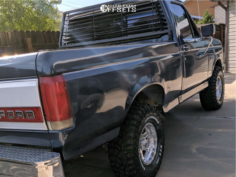 1990 Ford F-150 with 15x8 -19 Ultra Badlands and 32/11.5R15 Cooper ...