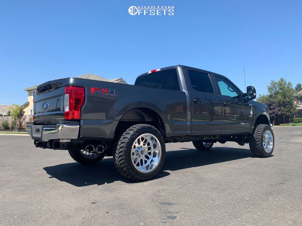2019 Ford F-250 Super Duty with 22x12 -44 Fuel Forged Ff19 and 35/12 ...