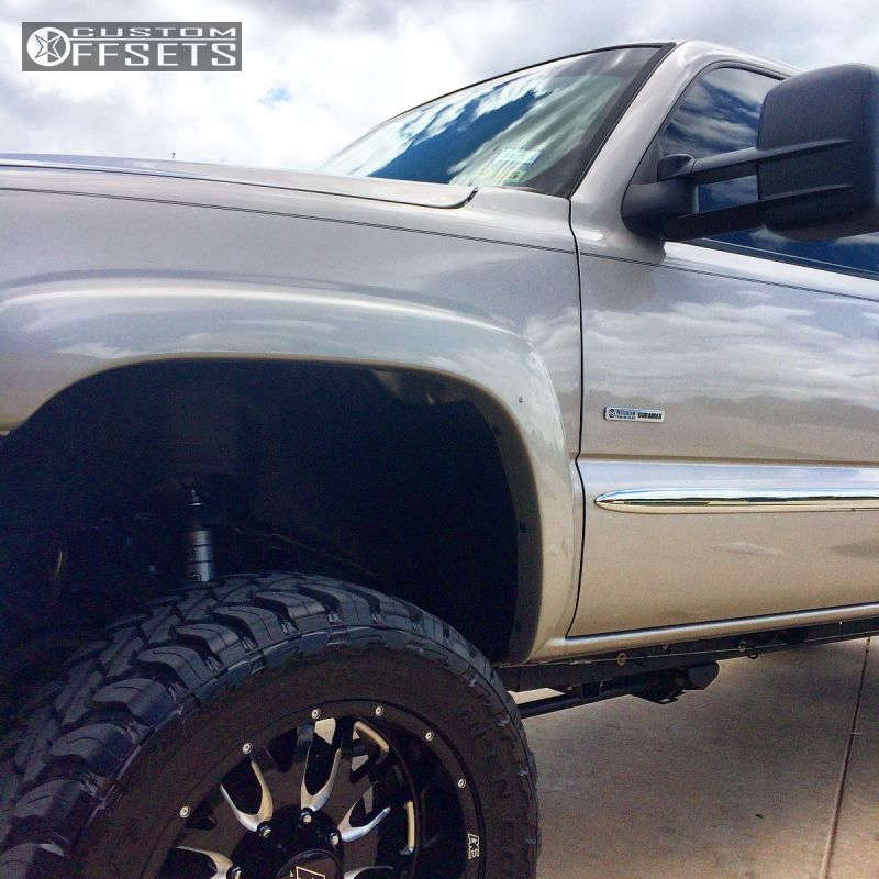 2006 GMC Sierra 2500 HD with 20x10 -14 Axe Offroad 507 and 33/12.5R20 ...