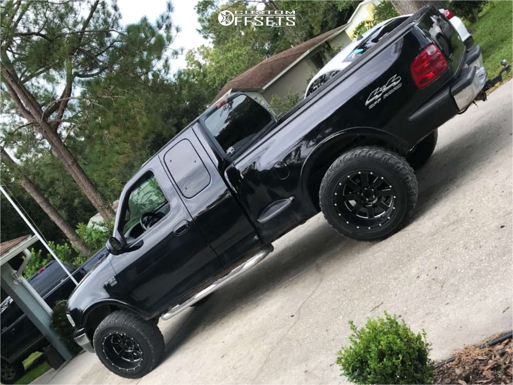 2000 Ford F-150 with 20x12 -44 Moto Metal Mo962 and 35/12.5R20 Hercules ...