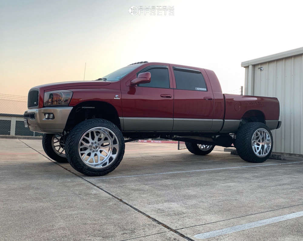 2009 Dodge Ram 2500 with 26x16 -101 Fuel Forged Ff19 and 40/15.5R26 ...