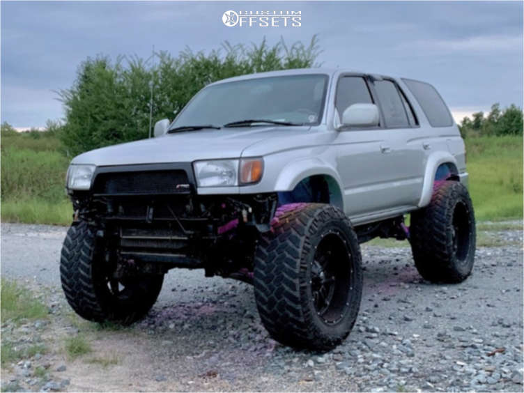 2002 Toyota 4Runner with 22x12 -44 Fuel Hostage and 37/13.5R22 Nitto ...