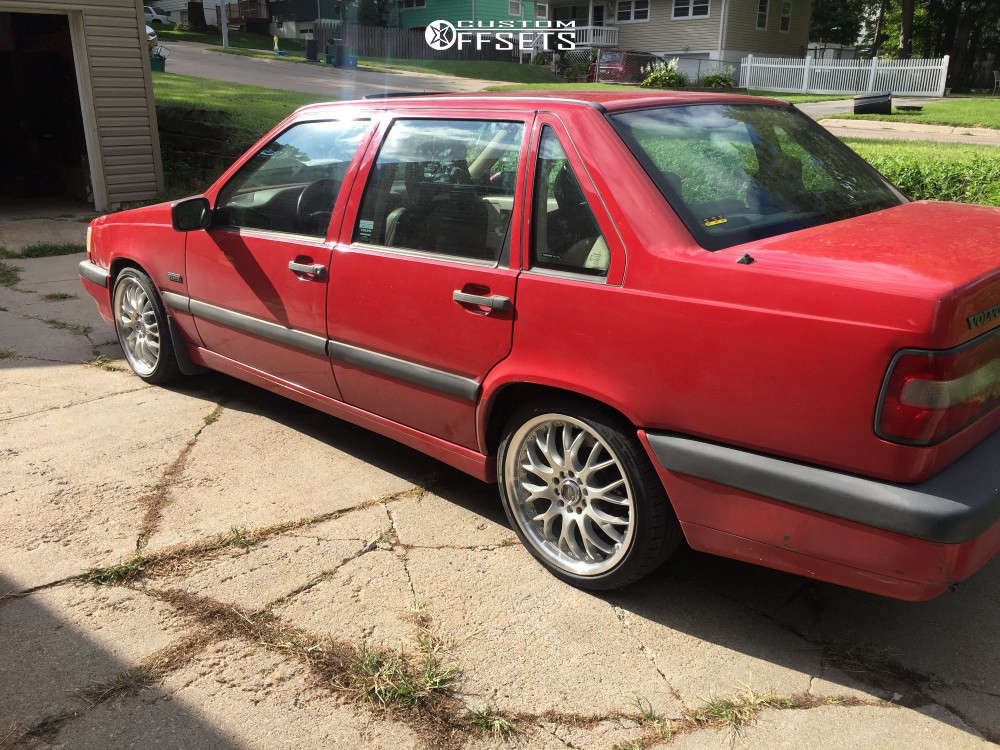 1995 Volvo 850 Nearly Flush Stock | Custom Offsets