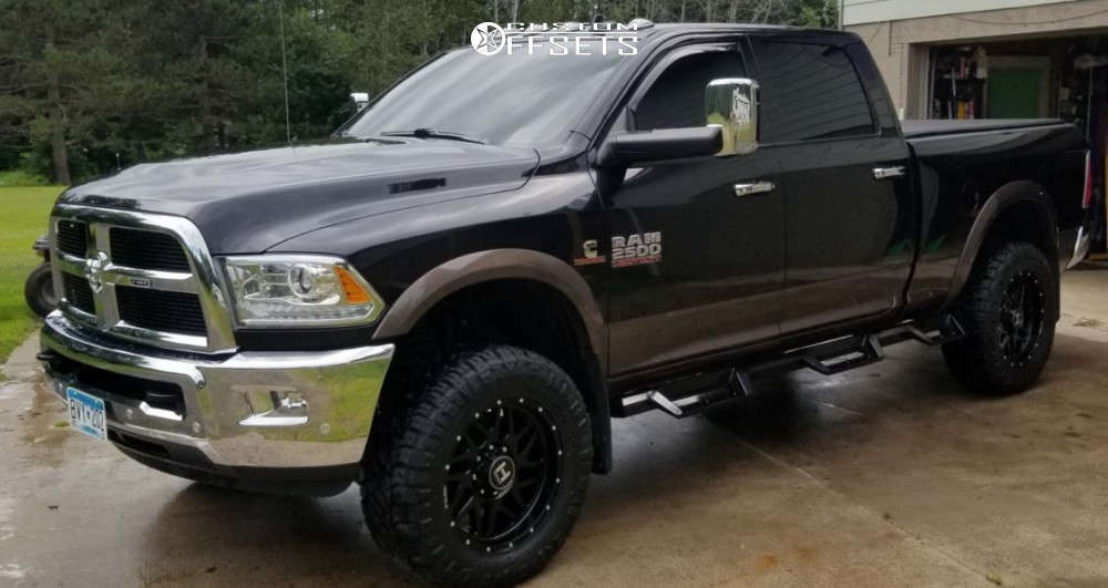 2017 Ram 2500 with 20x9 0 Hostile Sprocket and 35/12.5R20 Nitto Ridge ...