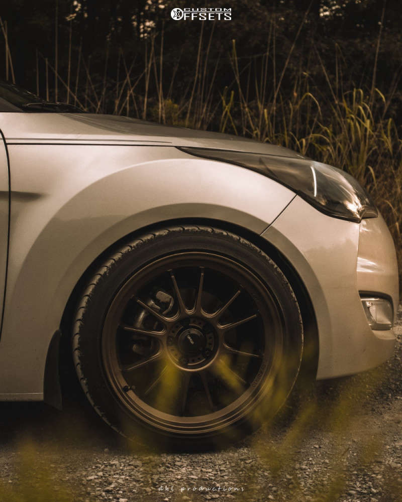 2012 Hyundai Veloster with 18x8.5 35 Konig Hypergram and 225/40R18 ...