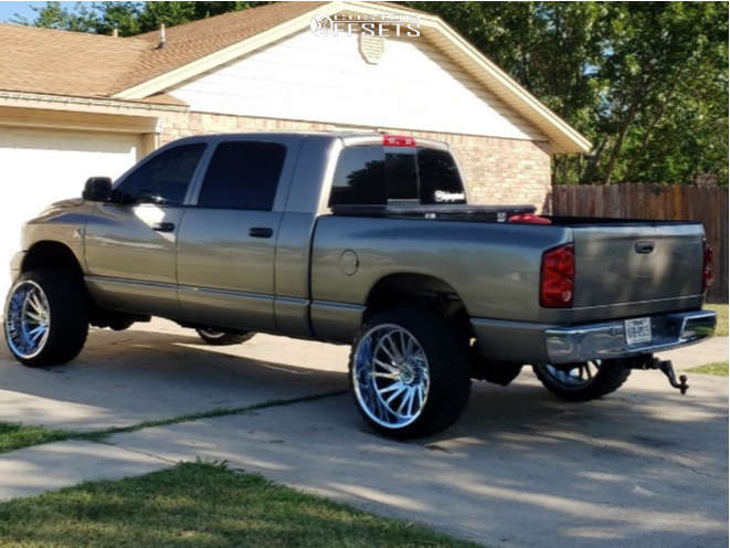 2007 Dodge Ram 2500 with 24x14 -76 Tuff T2a and 33/14.5R24 Fury Offroad ...