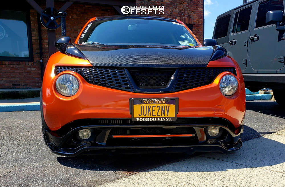 2011 Nissan Juke with 18x8.5 42 TSW Vale and 235/45R18 Goodyear Eagle ...