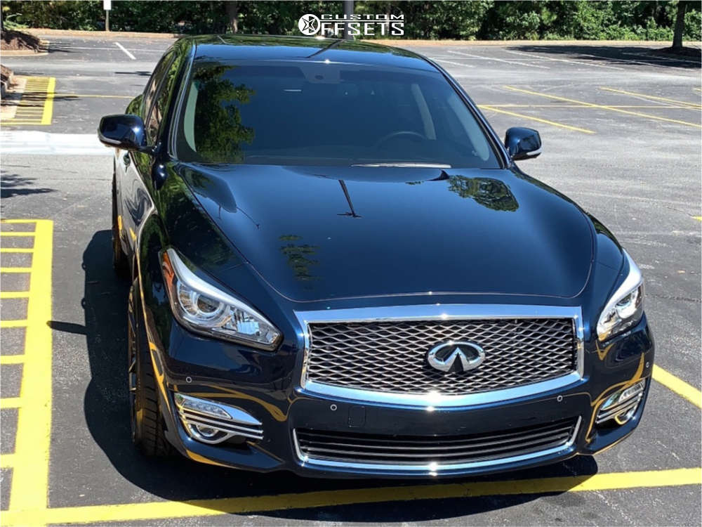 2019 INFINITI Q70 with 20x10 22 Rohana Rfx11 and 255/35R20 Ohtsu Fp8000 ...