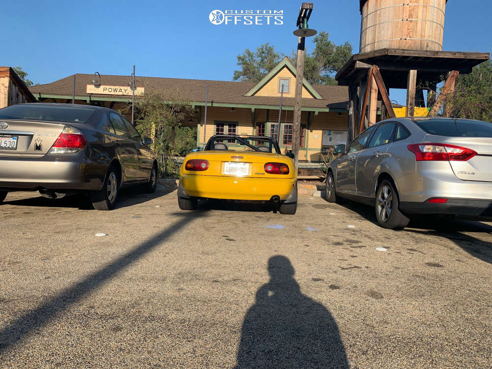 1992 Mazda MX-5 Miata with 15x7 30 949 Racing 6UL and 205/50R15 Kumho ...