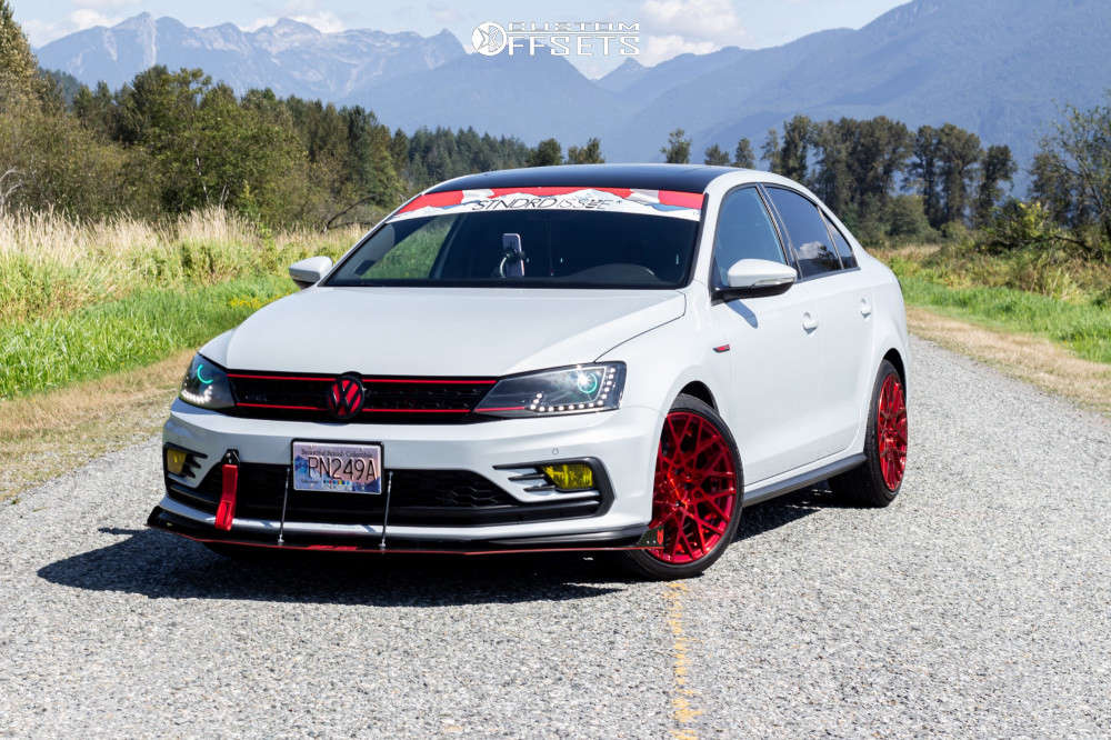 2017 Volkswagen Jetta with 18x8.5 45 Rotiform Blq and 225/40R18 ...