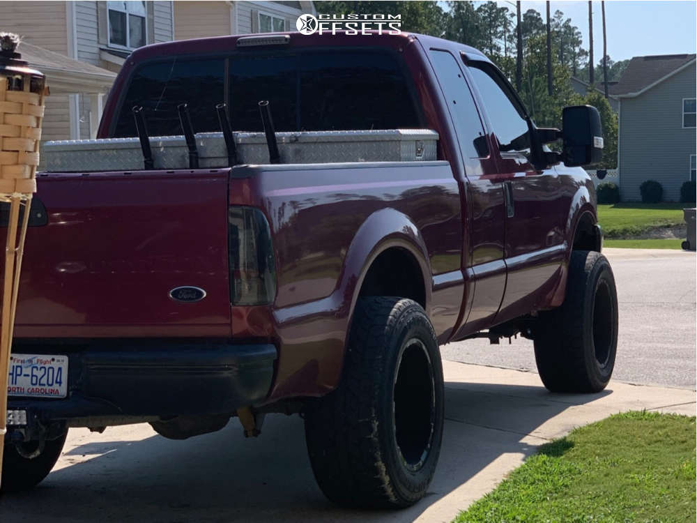 2004 Ford F-250 Super Duty with 20x12 -44 Scorpion Sc10 and 325/60R20 Yokohama Geolander Ats and ...