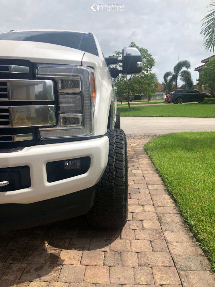 2017 Ford F-250 Super Duty with 22x12 -51 Cali Offroad Switchback and ...