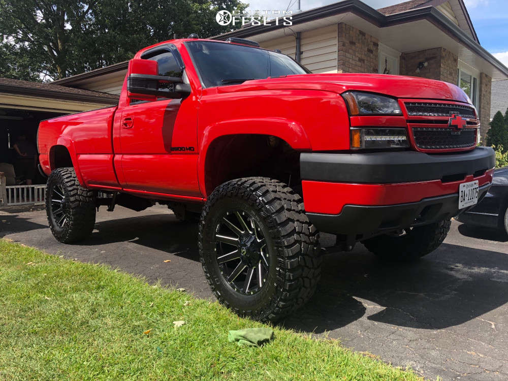 2006 Chevrolet Silverado 2500 HD with 20x10 -18 Fuel Contra and 37/13 ...