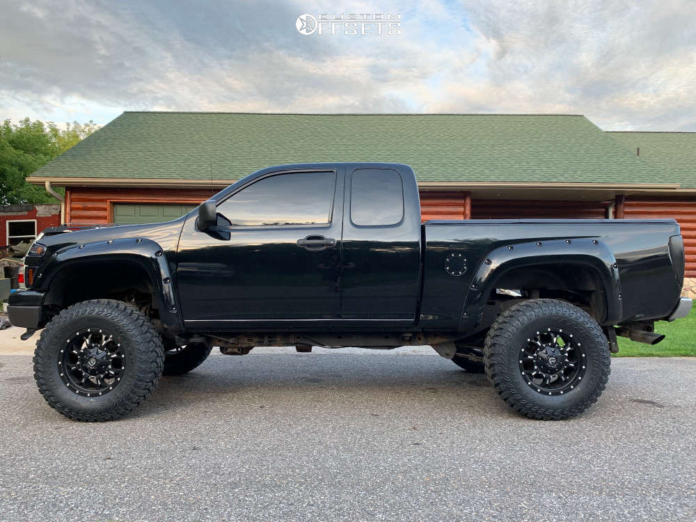 2005 Chevrolet Colorado with 17x9 1 Fuel Krank and 305/70R17 Maxxis ...