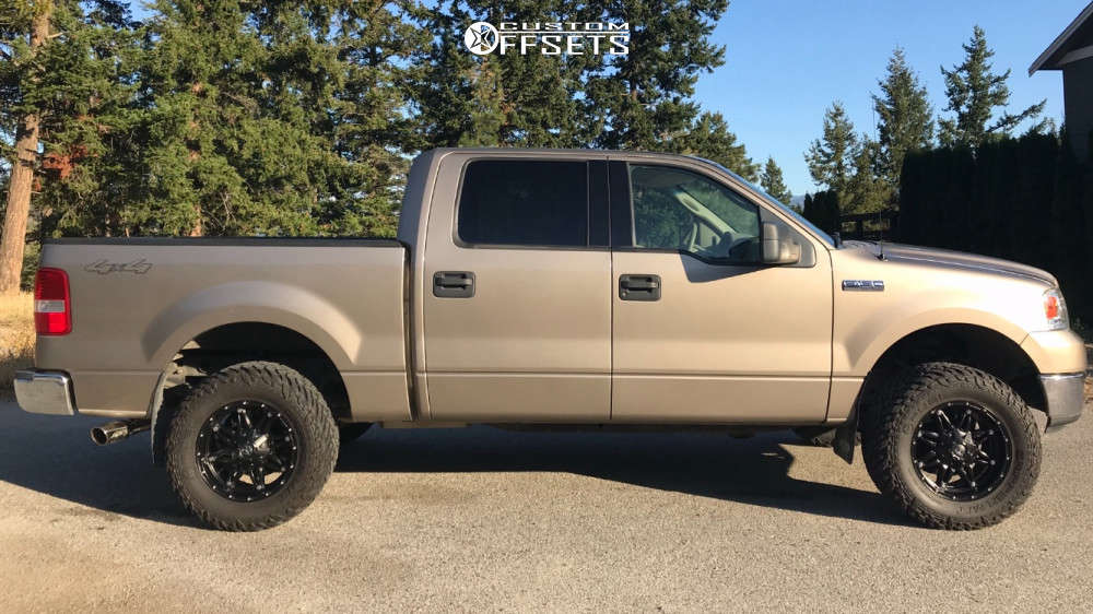 2004 Ford F-150 with 18x9 1 Fuel Hostage and 33/12.5R18 Fuel Mud ...