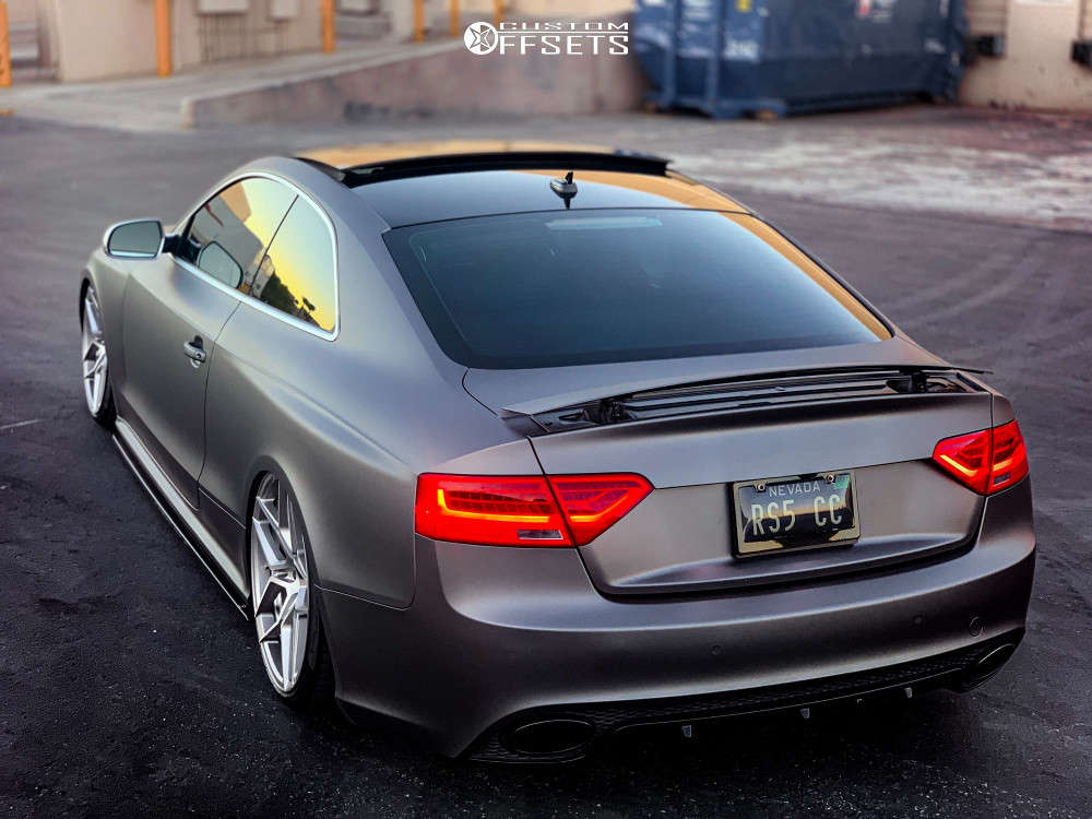 2015 Audi RS5 with 20x11 35 Rohana Rfx11 and 285/25R20 Pirelli Pzero ...