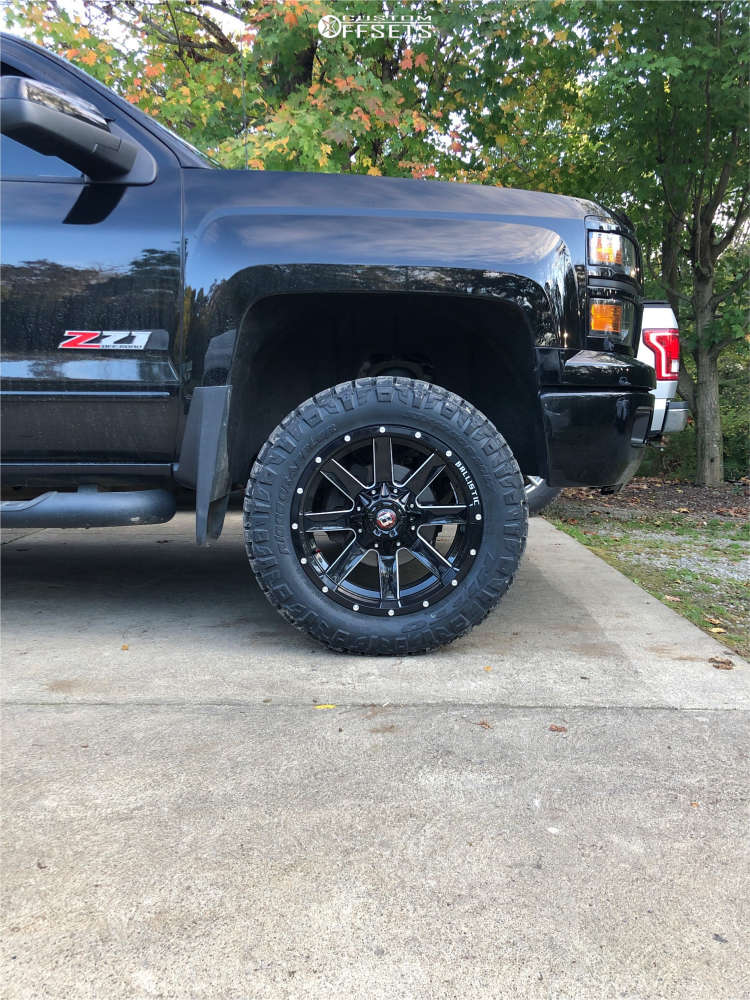 2015 Chevrolet Silverado 1500 with 20x10 -19 Ballistic Rage and 33/12 ...