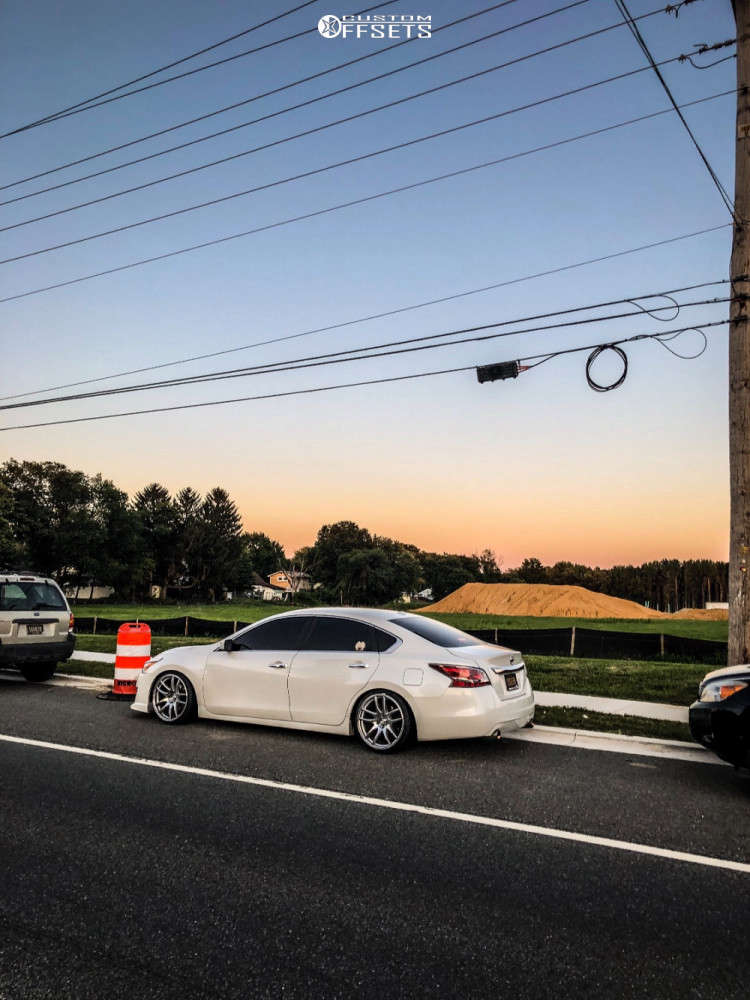 2014 Nissan Altima with 19x9.5 22 ESR Sr08 and 215/35R19 Nankang NS-25 ...