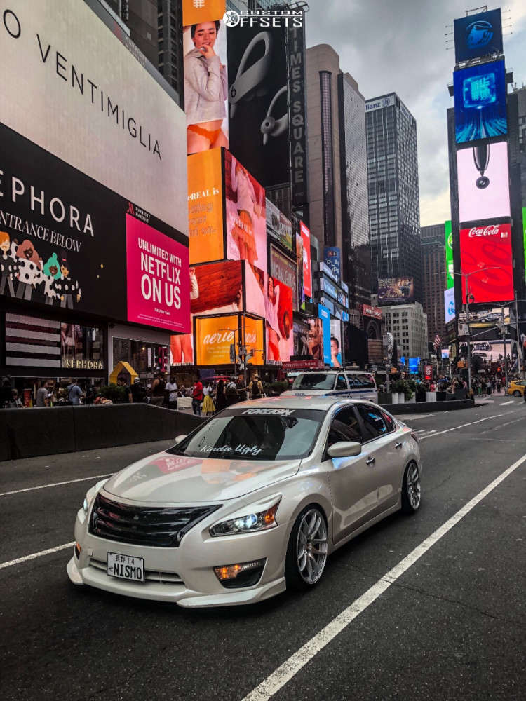 2014 Nissan Altima with 19x9.5 22 ESR Sr08 and 215/35R19 Nankang NS-25 ...