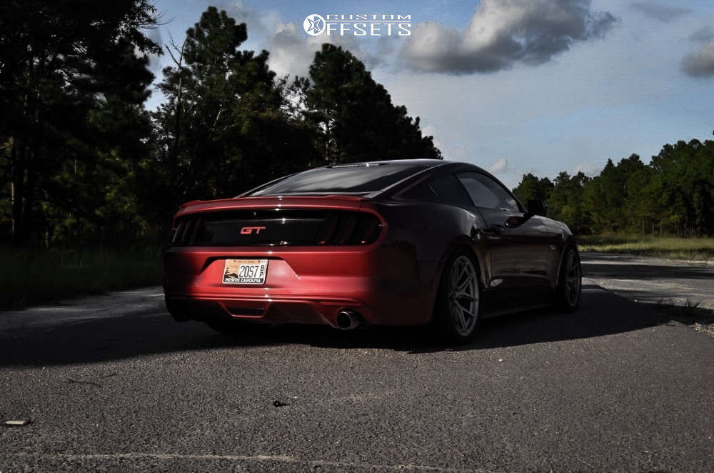 2016 Ford Mustang with 19x10.5 35 305 Forged Ft101 and 285/30R19 ...