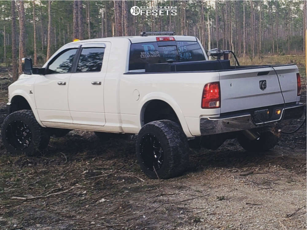 2010 Dodge Ram 2500 with 20x14 -76 XD Buck and 35/13.5R20 Nitto Ridge ...