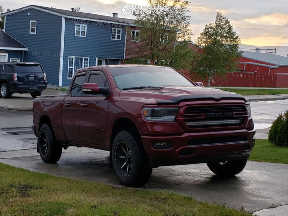 2019 Ram 1500 with 20x10 -19 Enthuze Vault and 275/65R20 Goodyear ...