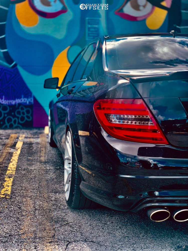 2011 Mercedes-Benz C300 with 19x8.5 40 Avant Garde M590 and 245/40R19 ...