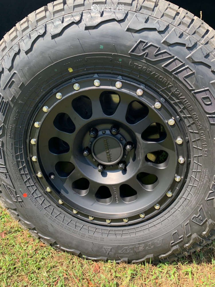 2018 Chevrolet Silverado 1500 with 17x8.5 0 Method Mr315 and 285/70R17 ...