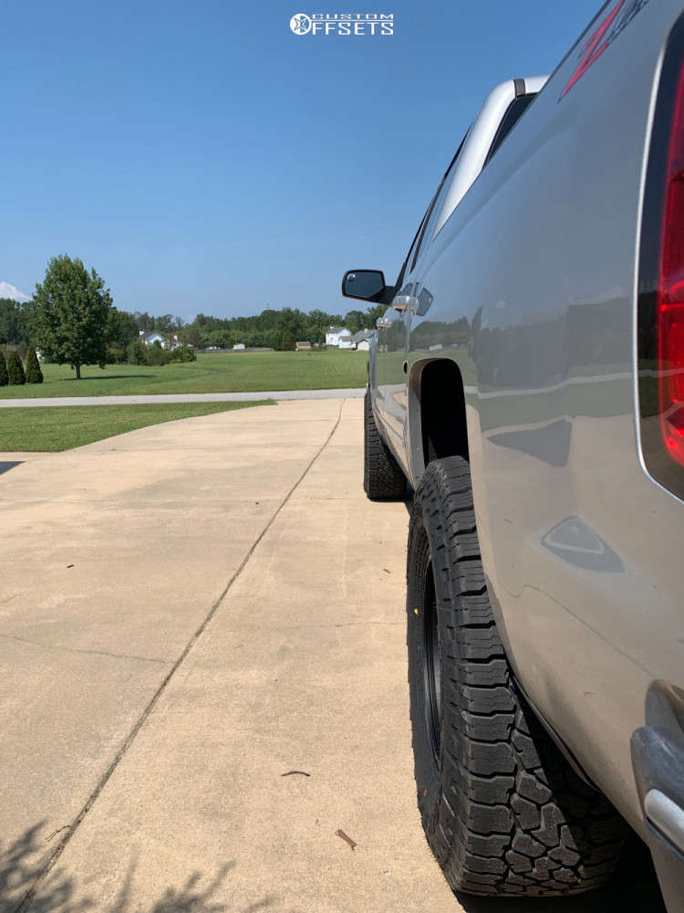 2018 Chevrolet Silverado 1500 with 17x8.5 0 Method Mr315 and 285/70R17 Falken WildPeak AT3W and ...