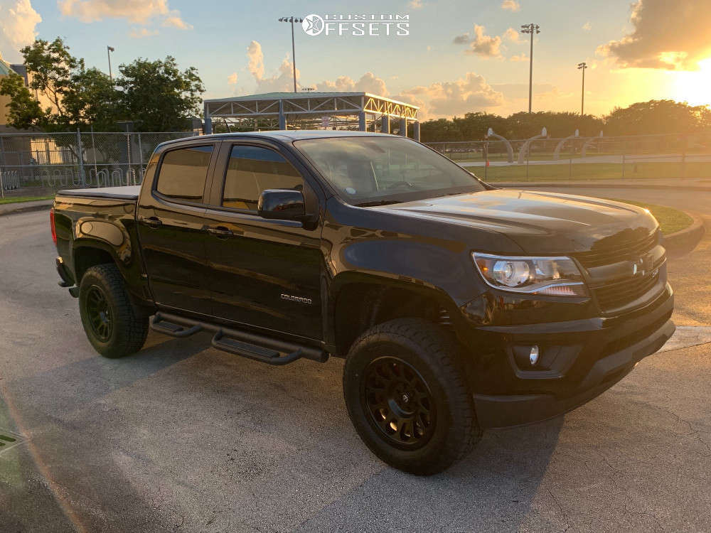 2019 Chevrolet Colorado with 18x9 6 Fuel Vector and 275/65R18 Nitto ...