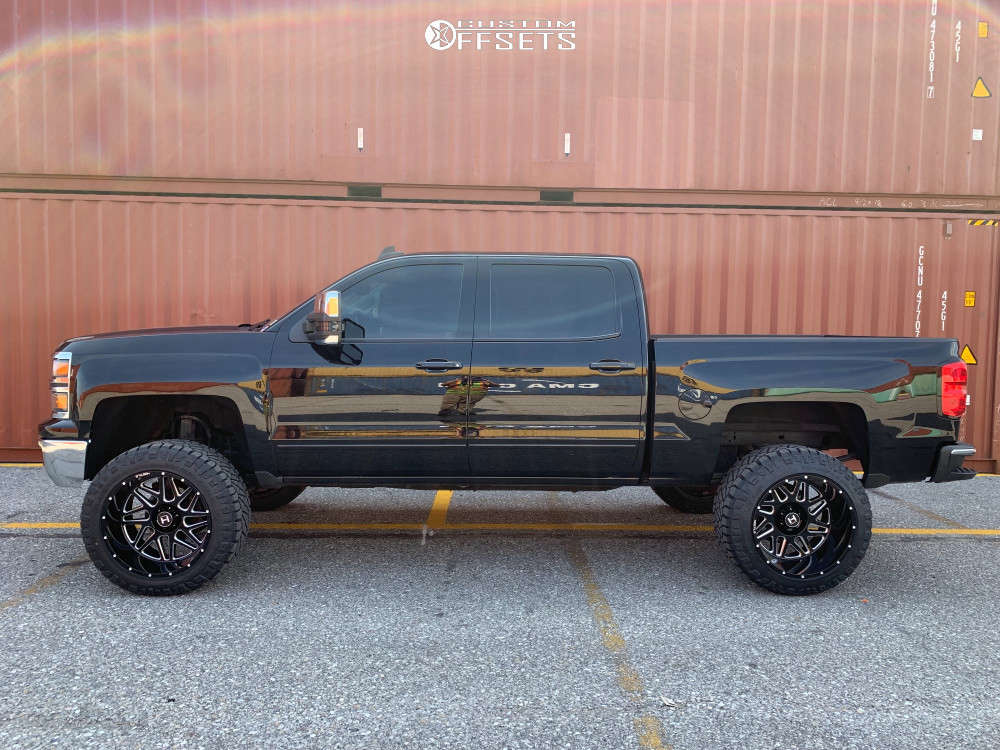 2015 Chevrolet Silverado 1500 with 22x12 -44 Hostile Sprocket and 35/12.5R22 Nitto Ridge ...