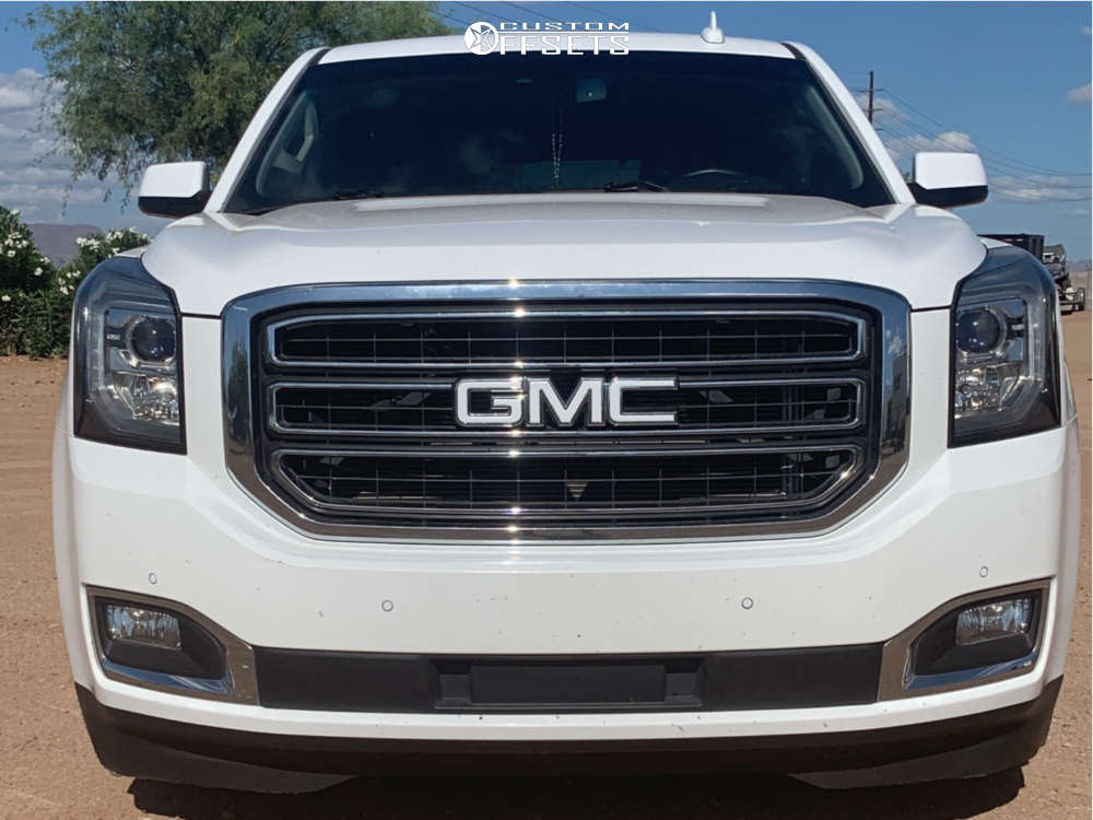 2015 GMC Yukon with 22x9.5 24 Strada Coda and 285/35R22 Atturo Az800 ...