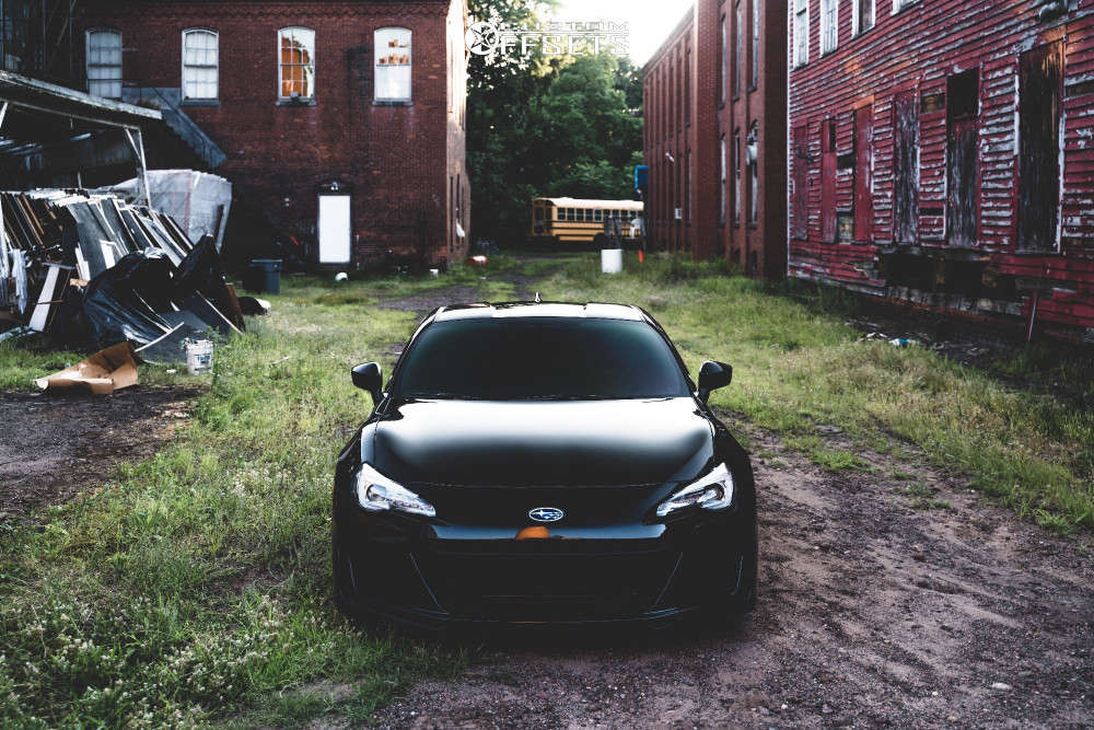 2019 Subaru BRZ with 18x9.5 35 ESR Sr07 and 225/40R18 Pirelli P-zero ...