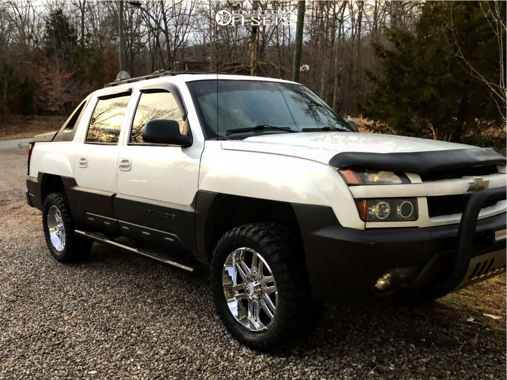 2003 Chevrolet Avalanche with 20x9 0 Hostile Zombie and 33/12.5R20 ...