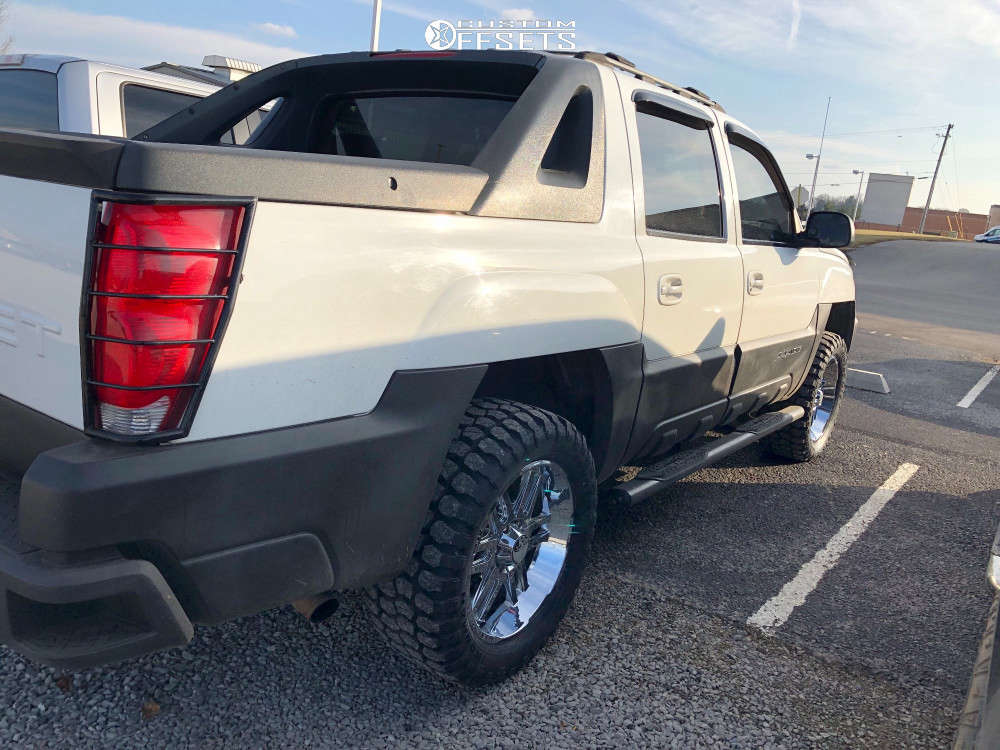 2003 Chevrolet Avalanche with 20x9 0 Hostile Zombie and 33/12.5R20 ...
