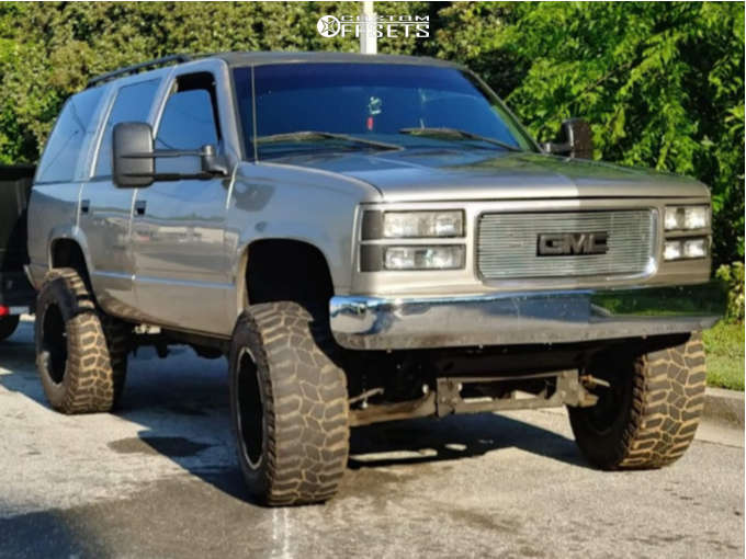 1998 GMC Yukon with 20x12 -51 Vision Prowler and 37/12.5R20 Cooper ...