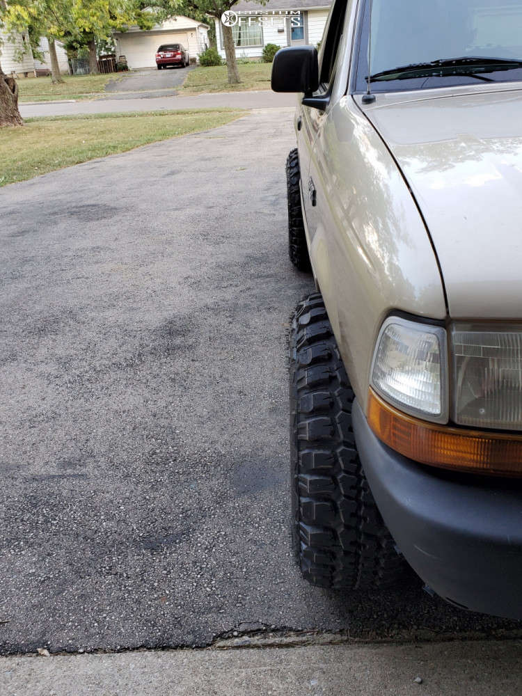 1999 Ford Ranger with 15x10 -44 Pro Comp Series 51 and 31/10.5R15 ...
