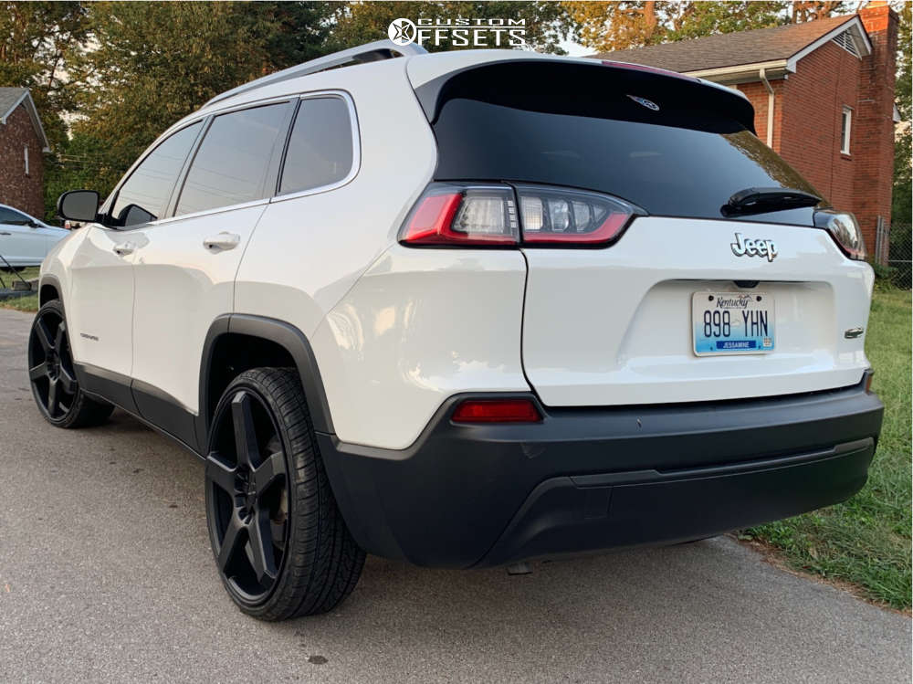 2019 Jeep Cherokee with 22x8.5 38 Milanni Vk-1 and 235/30R22 Vercelli ...