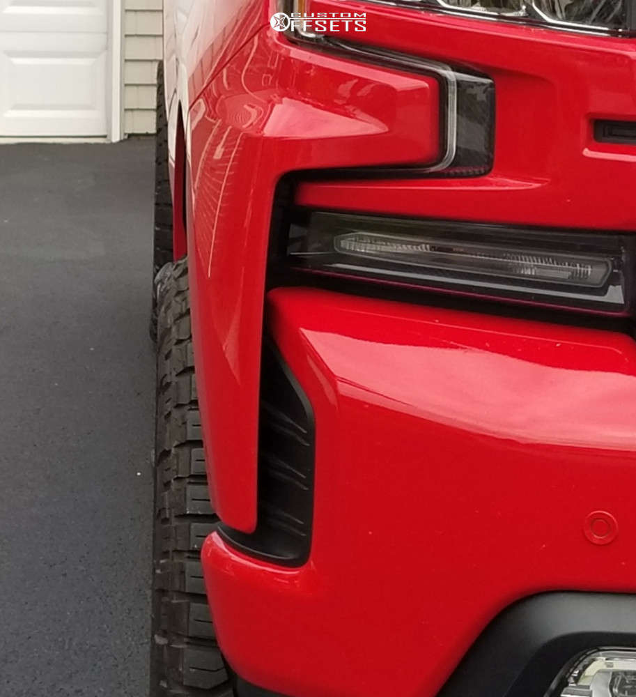 2019 Chevrolet Silverado 1500 with 20x9 0 Havok H109 and 275/60R20 ...