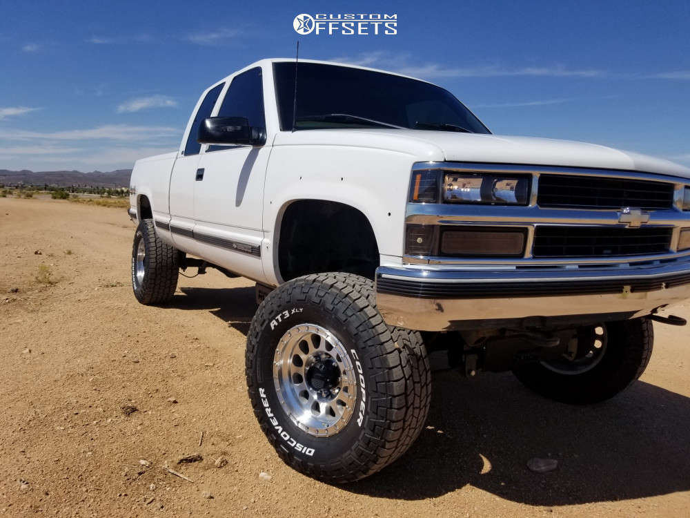 1998 Chevrolet K2500 with 17x9 -12 Method Mr315 and 315/75R17 Cooper ...
