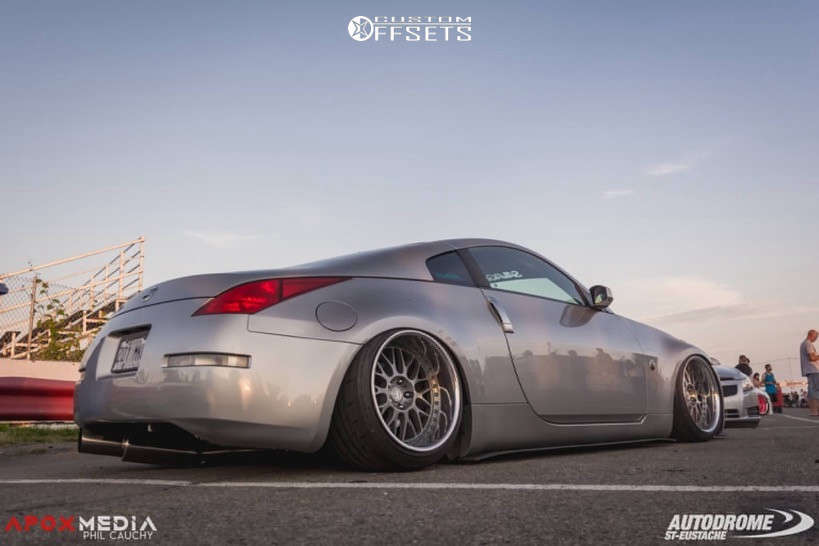 2005 Nissan 350Z with 18x10 -8 Work Vs Xx and 255/35R18 Firestone ...