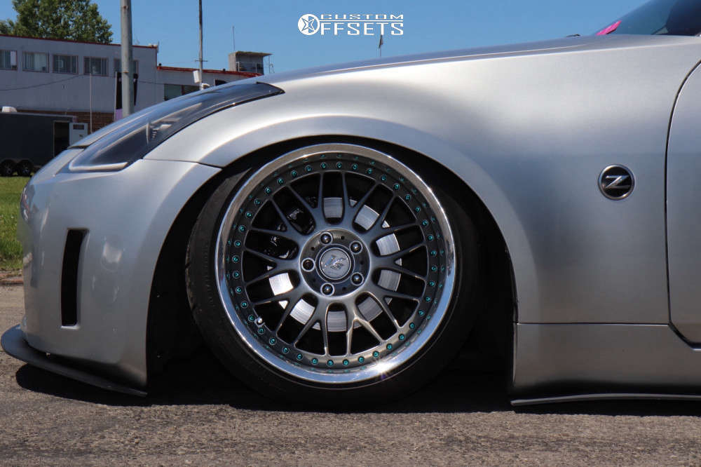 2005 Nissan 350Z with 18x10 -8 Work Vs Xx and 255/35R18 Firestone ...