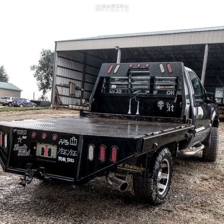 2001 Ford F-250 Super Duty with 18x10 -24 Mazzi Hulk and 33/12.5R18 ...