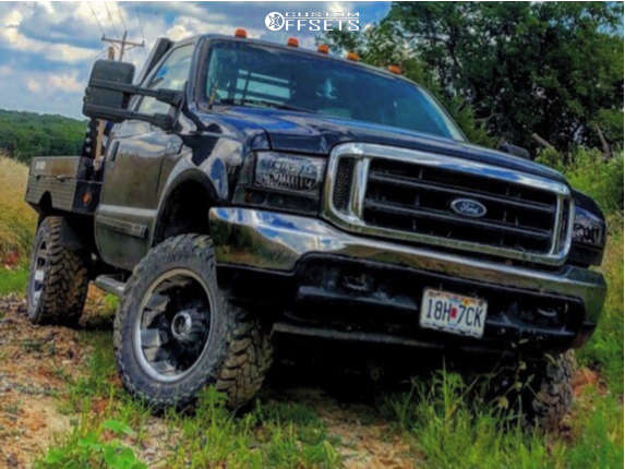 2001 Ford F-250 Super Duty with 18x10 -24 Mazzi Hulk and 33/12.5R18 ...